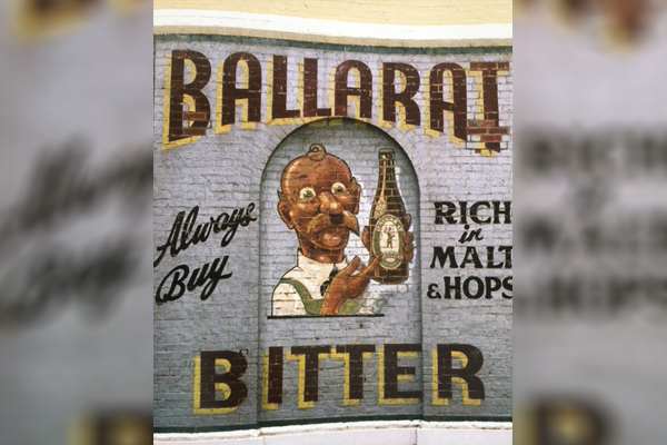 Rick Milne with Antiques and Collectables - 4BC