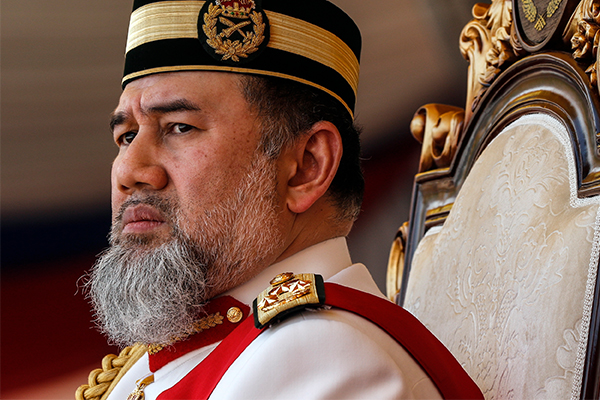 Malaysian King abdicates throne amid reports he married a Russian ...