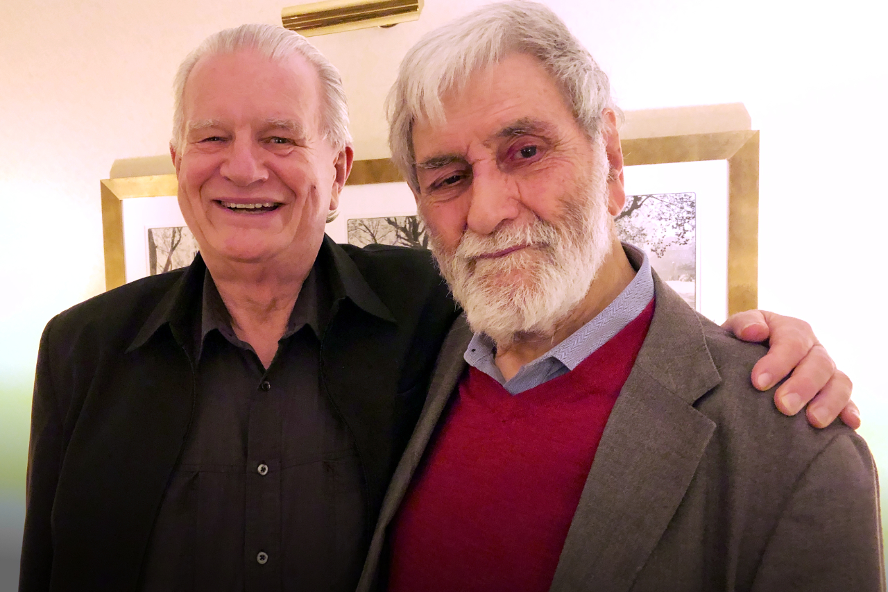 National Living Treasure, Barry Jones - 4BC