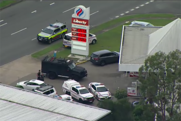 Police fatally shoot alleged gunman after six-hour siege