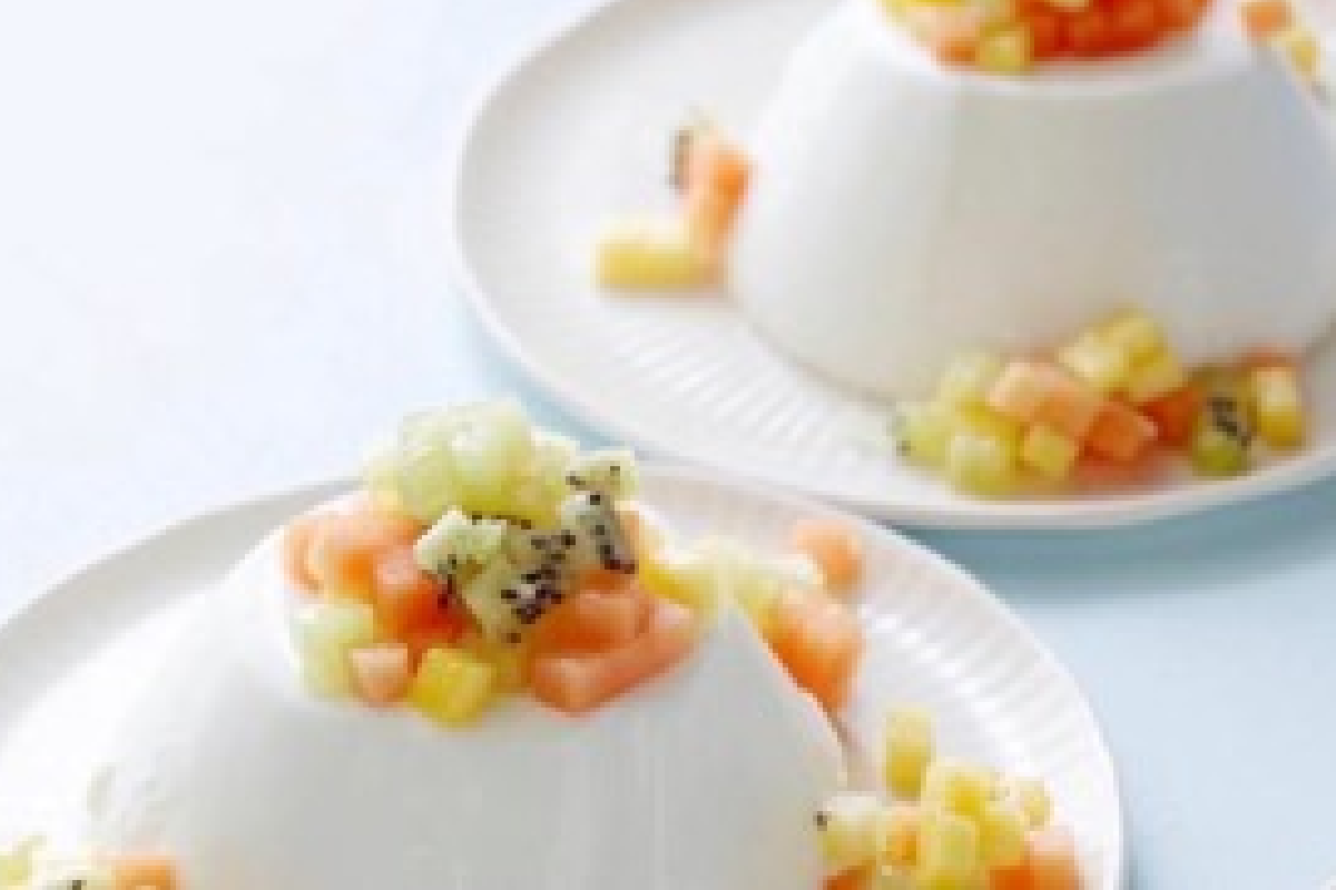 Lisa Mead's recipe: Coconut Panna Cotta with Tropical Fruit