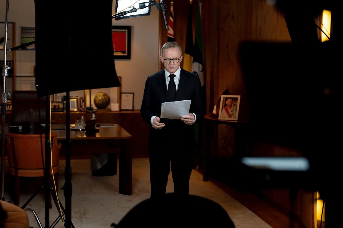 'A loss we feel deeply': Anthony Albanese pays tribute to Queen ...