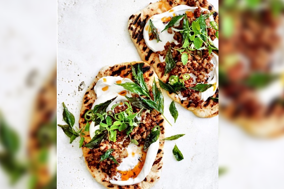 Lisa Mead's recipe: Naan bread with mango chutney, pork, chilli and yoghurt