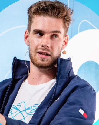 Harry Sanders - homeless youth to tech millionaire - 4BC