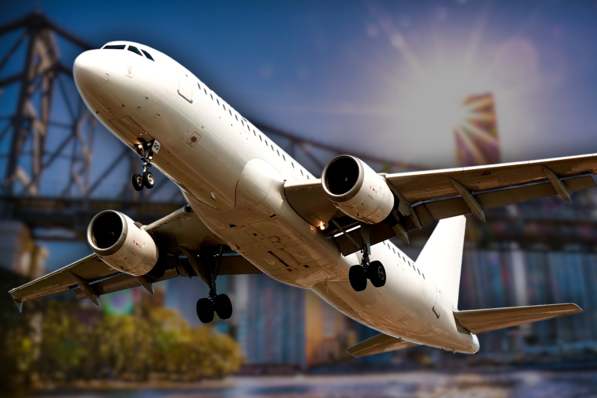 Australian airports bustle on busiest travel day - 4BC