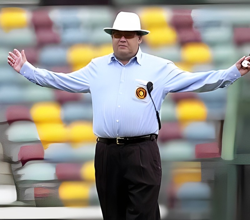 Former cricket umpire who 'relished' the challenge of officiating the ...