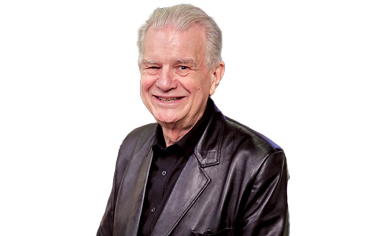 Sunday Nights with Bill Crews - 4BC