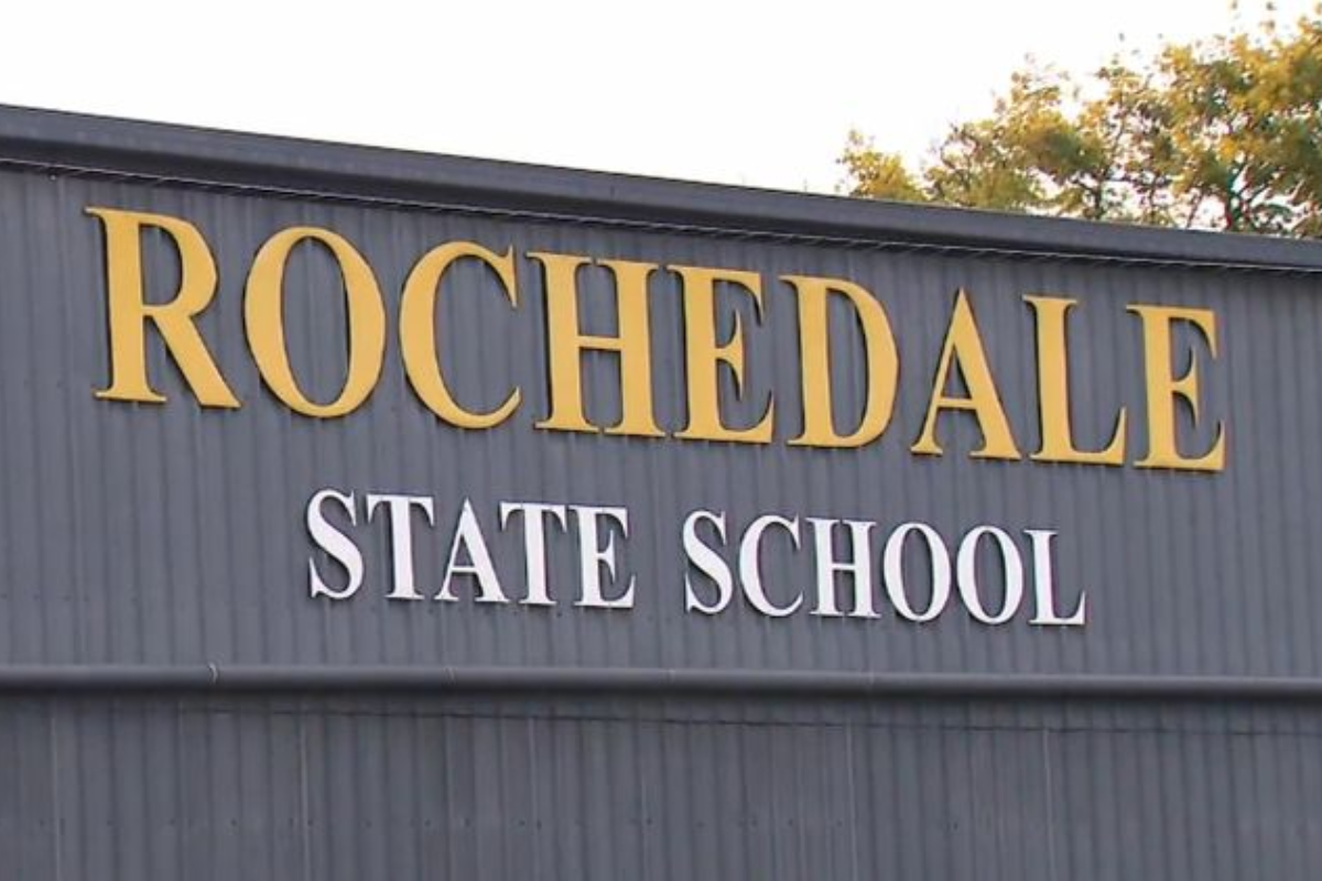 'Leaves an uncertain level of risk': Rochedale State School students to ...