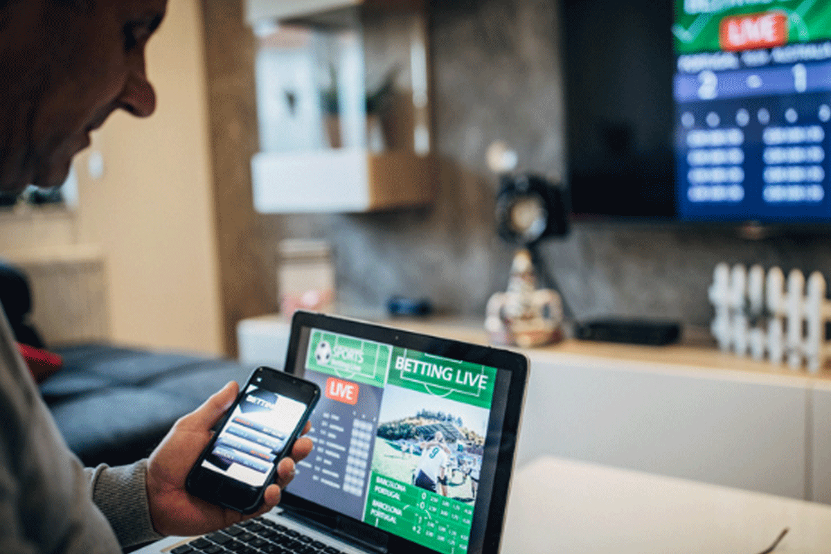 Reverend Tim Costello (Gambling Advertising) - 4BC